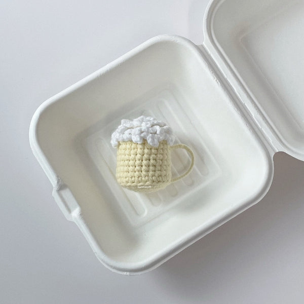 handicroft handmade crochet beer alcohol mug amigurumi